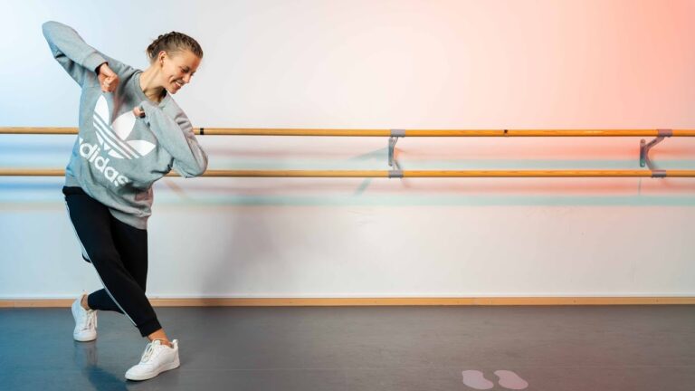 5 Easy Dance Moves for Beginners PART I – HIP HOP Dance Tutorial | RKS ...